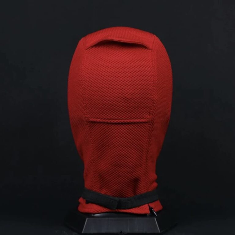 Super Realistic Deadpool costume - Tenebrisque
